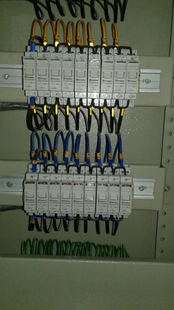 DISTRIBUTION BOARDS & PANELS - PowerTeck